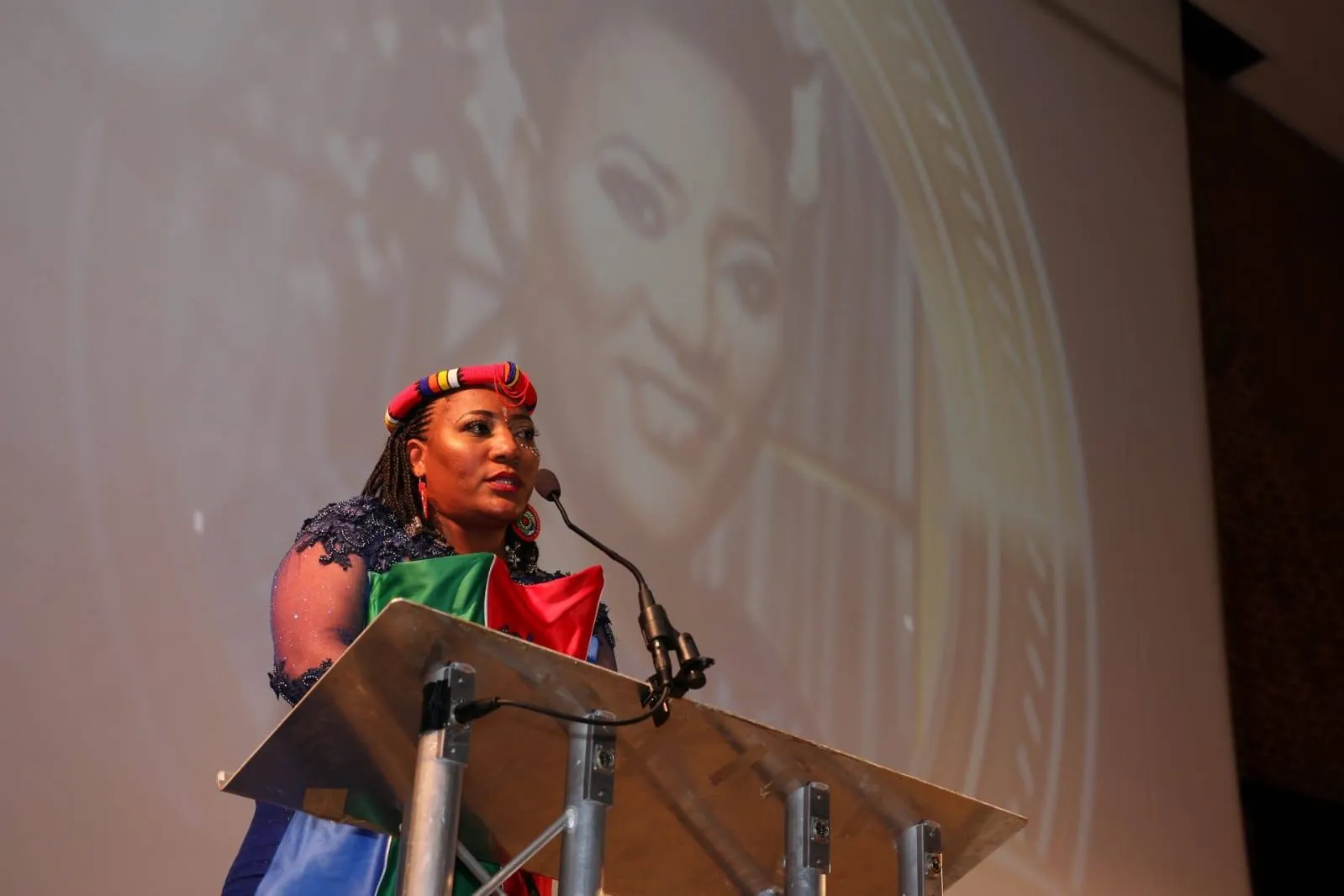 Nomfundo Mcoyi scoops up an International Award – Icebolethu Group
